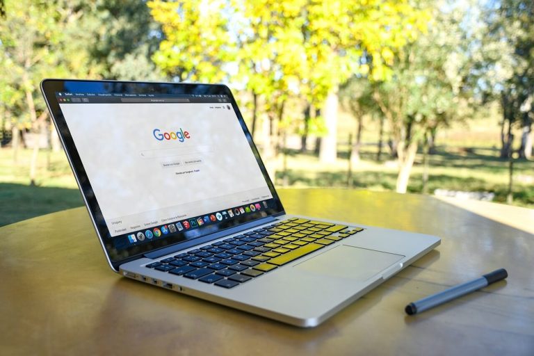 Pahami Apa Itu Algoritma Google, Cara Kerja, dan Update Terbarunya Pahami Apa Itu Algoritma Google, Cara Kerja, dan Update Terbarunya